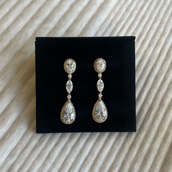 Nadri | Jewelry | Nadri Oval Teardrop Diamond Drop Earrings | Poshmark